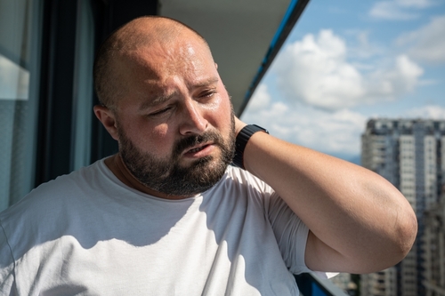 Hay un riesgo elevado de quemaduras graves por el sol debido a la calvicie